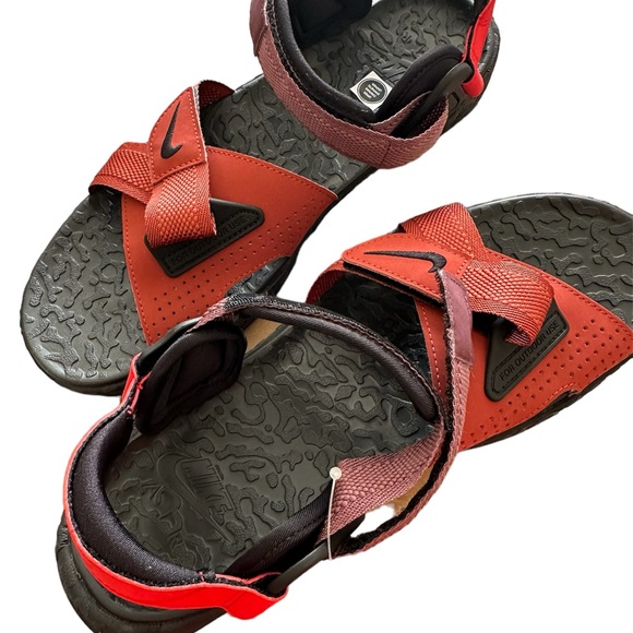 Nike ACG | Shoes | Nike Acg Air Deschutz Redstone Sandals | Poshmark